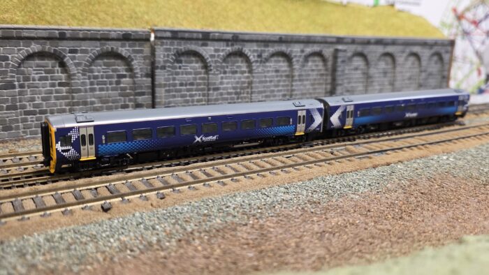 Farish 371-851ASF Class 158 2-car DMU 158729 in ScotRail Saltire blue ...